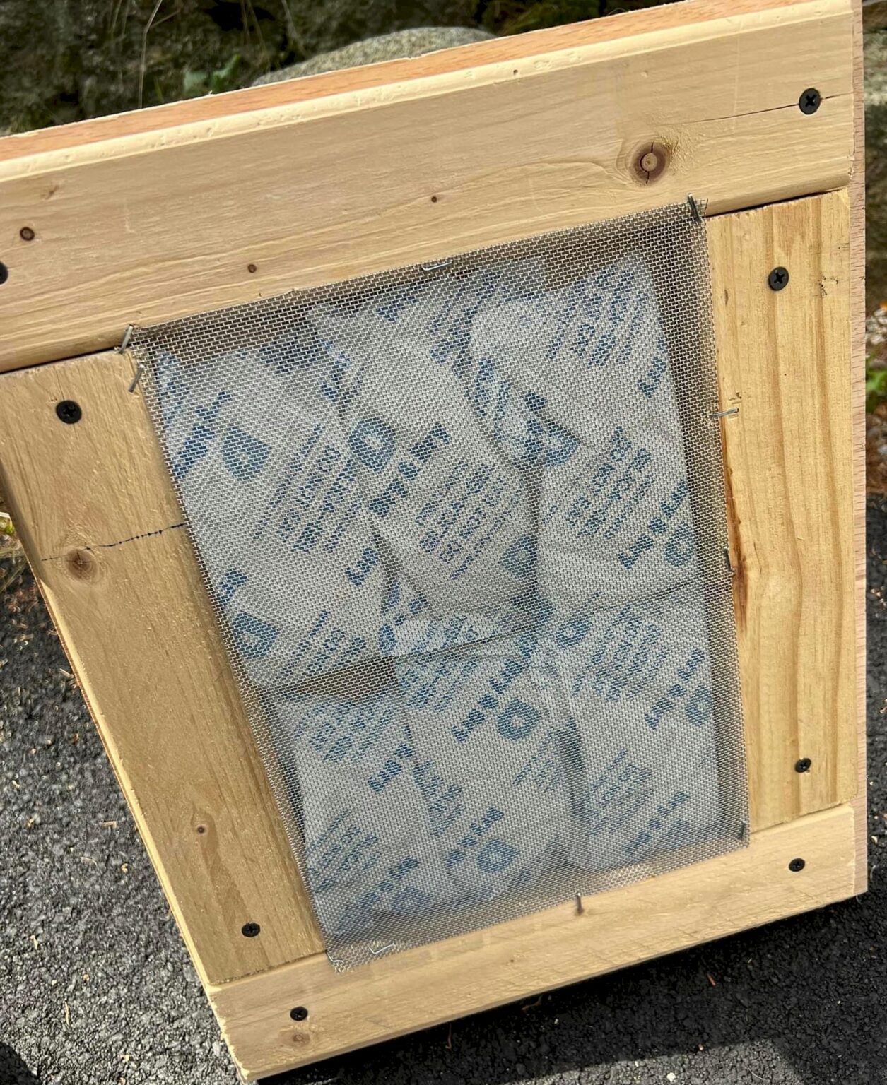 Horizontal Hives - forestbeehive.com - Natural Beekeeping in Maine